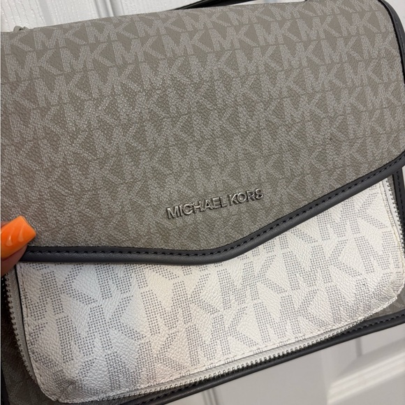 Michael Kors | Bags | Michael Kors Gray And White Bag | Poshmark